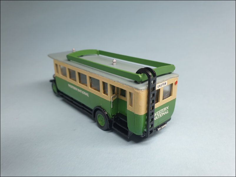 Merit Hobby HO/OO 1927 Maudslay ML3 Single-Deck Bus (5133) - - The ...