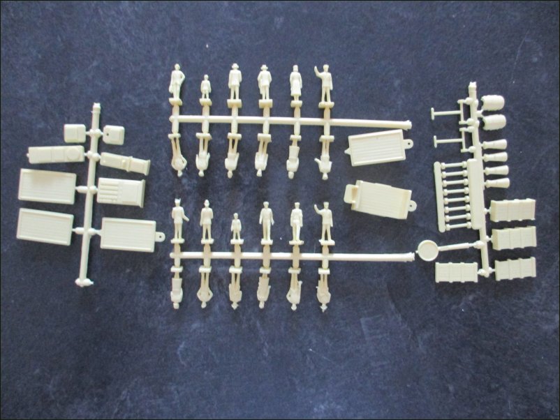 2017 Railway Group Build No.2 - DaveCov's Accessories - - The Airfix ...