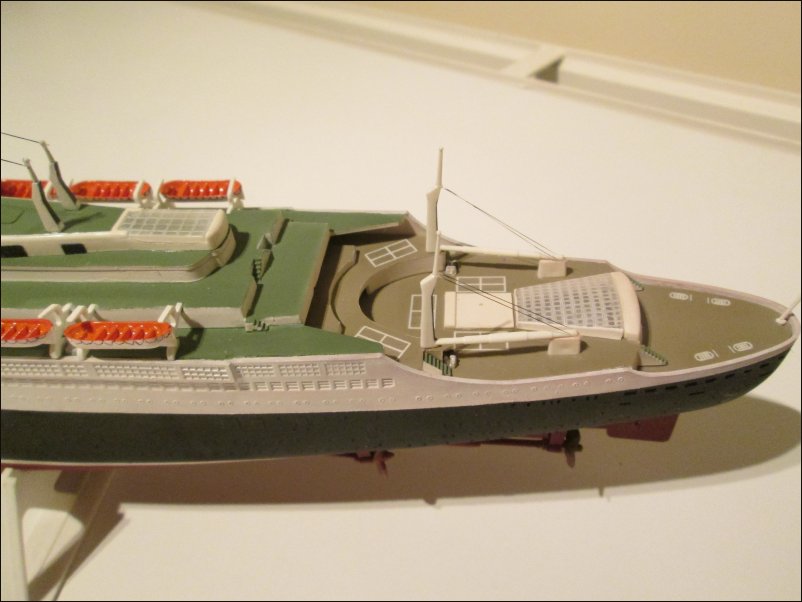 Airfix 1/600 SS France (06202) - - The Airfix Tribute Forum