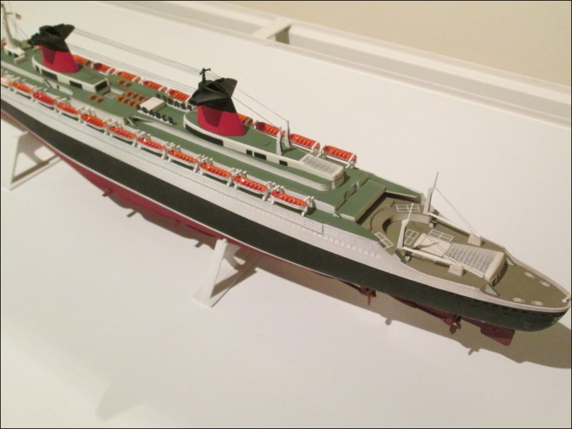 Airfix 1/600 SS France (06202) - - The Airfix Tribute Forum